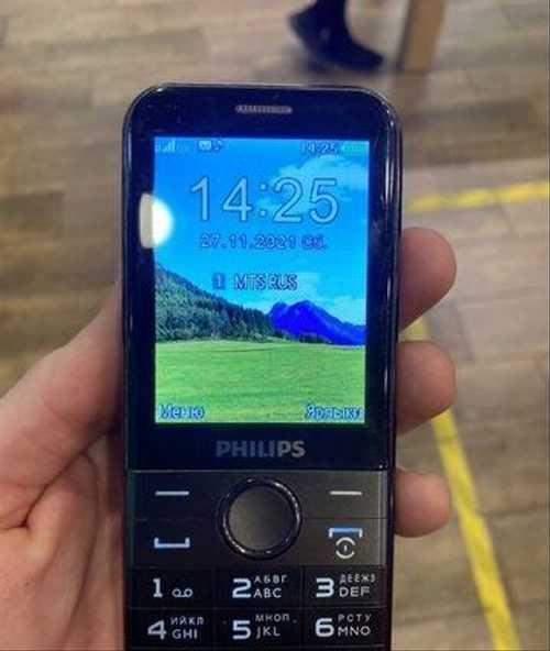 Смартфон Philips xenium e560