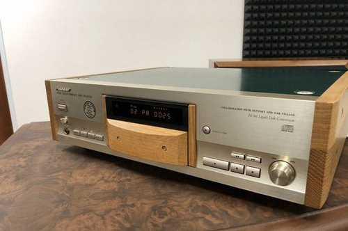 Pioneer compact disc player PD-HL5-PM