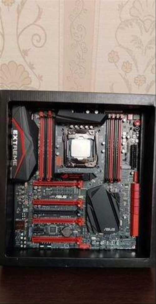 Asus Rampage V Extreme + Intel Xeon 1660v3