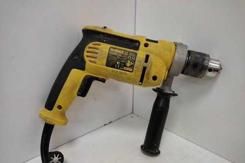 Дрель Dewalt DWD024