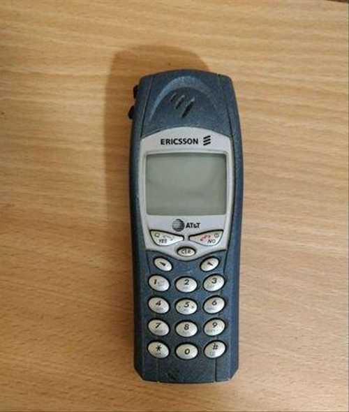 Телефон Sony Ericsson R300LX