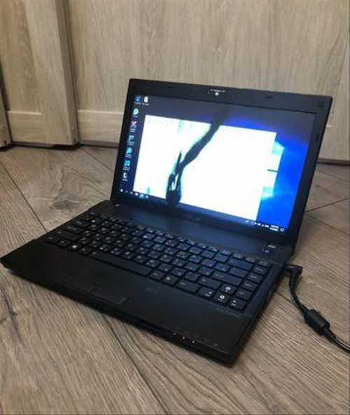 Ноутбук Asus Pro B23E
