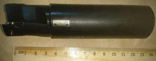 Sandvik фреза концевая R390-032A32-17M