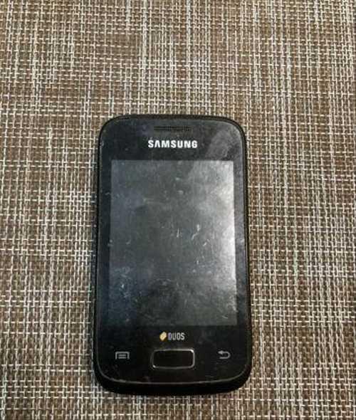 Телефон Samsung GT-S6102