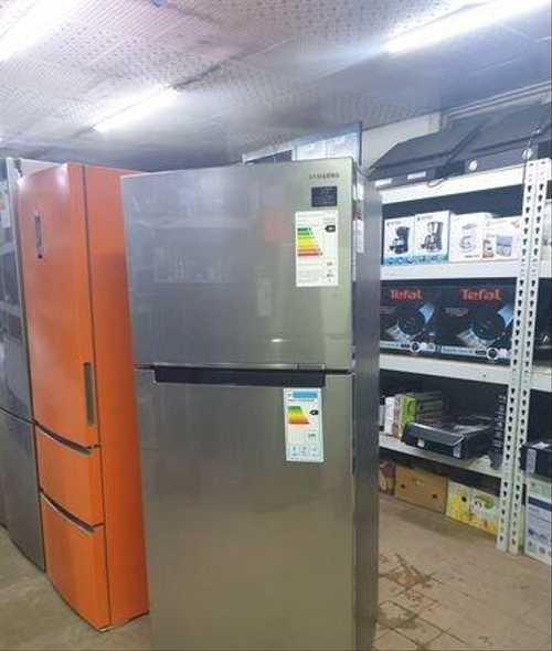Новый холодильник Samsung RT43K6000S8