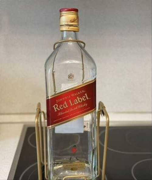 Red Label 3л. Red Label 3 литра. Бутылка виски на качелях. Пустая бутылка ред лейбл.