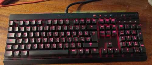 Клавиатура Corsair K70 Vengeance Red