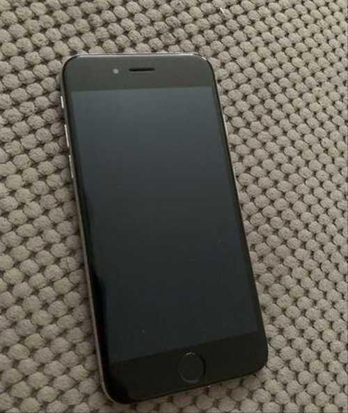 Телефон iPhone 6