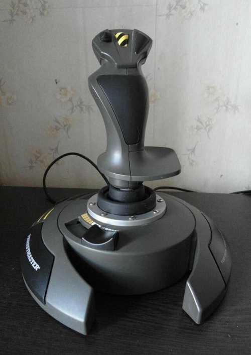 Джойстик Thrustmaster Top Gun Fox 2 Pro USB