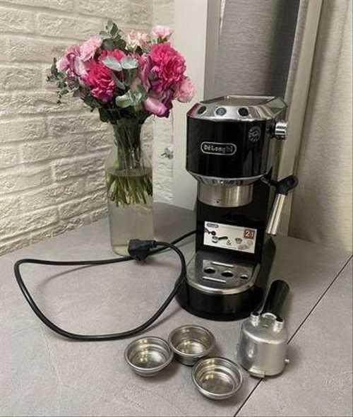 Рожковая кофеварка delonghi EC680