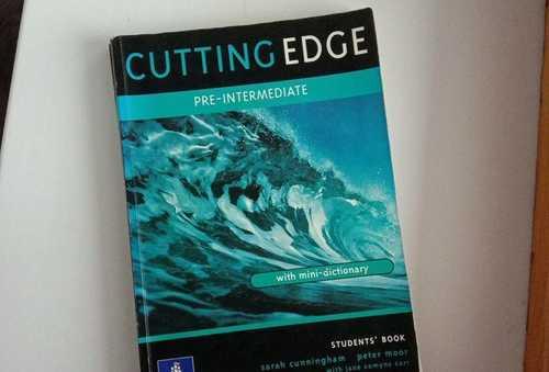 Cutting edge pre-intermediate