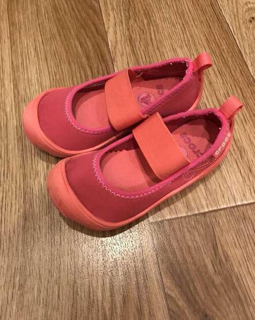 Балетки Crocs C8 23