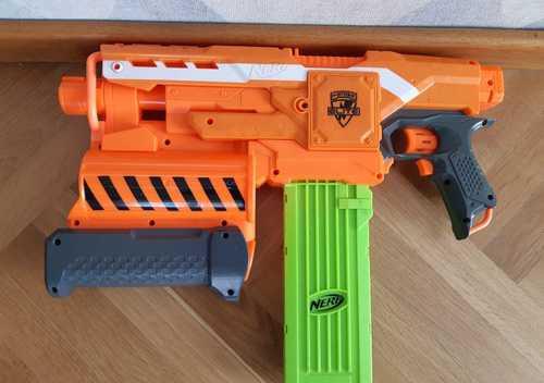 Nerf демолишер два в одном
