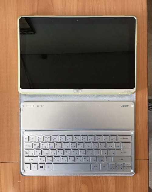 Планшет Acer iconia tab w701