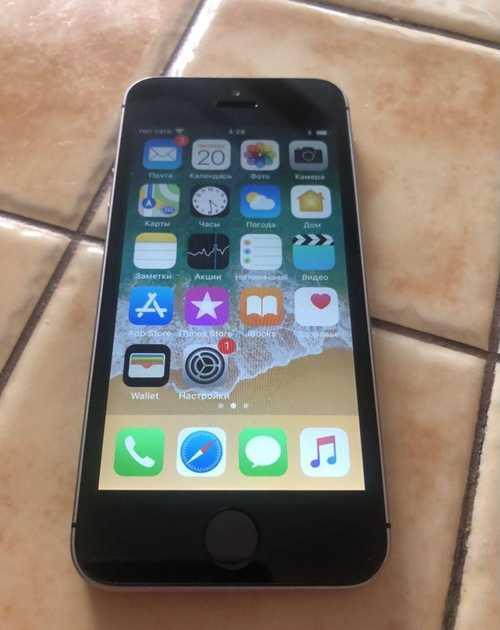 Apple iPhone 5se 32gb space grey