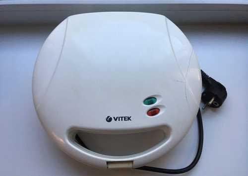 Сэндвичница vitek VT-1590, белый