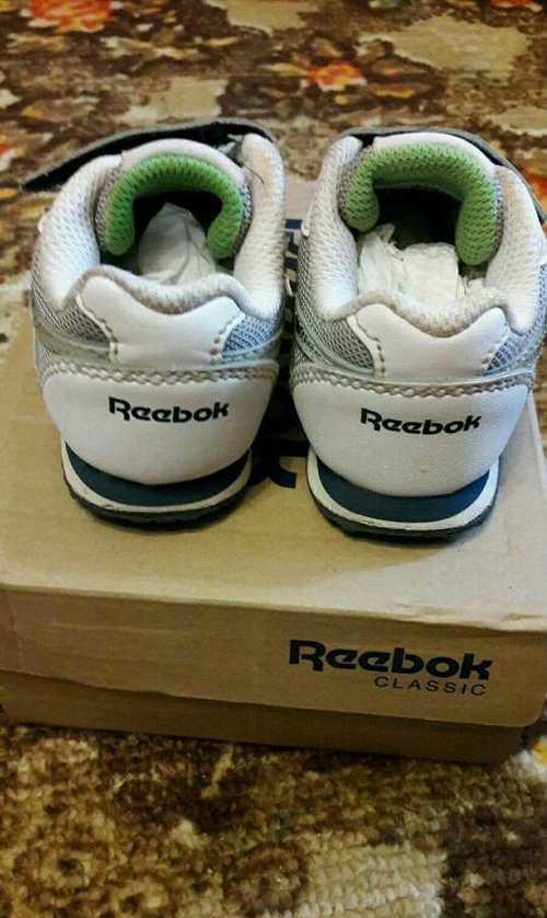 Крассовки Reebok