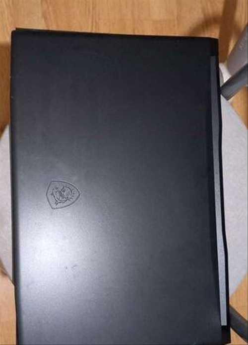 17.3" Ноутбук MSI GF76 Katana 12UE-065RU черный