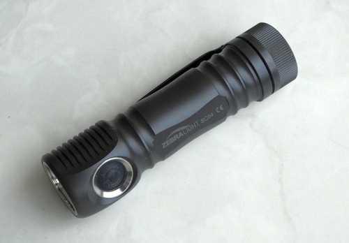 Фонарик ручной Zebralight SC64