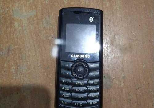Samsung e2121