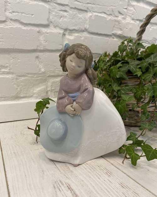 Статуэтка Nao by Lladro Приятно познакомиться