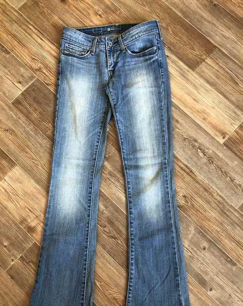 Джинсы Levi’s р.24/30