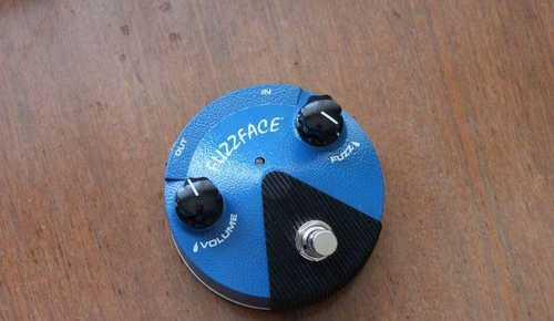 Продам\обменяю Dunlop FFM1 Silicon Fuzz Face Mini