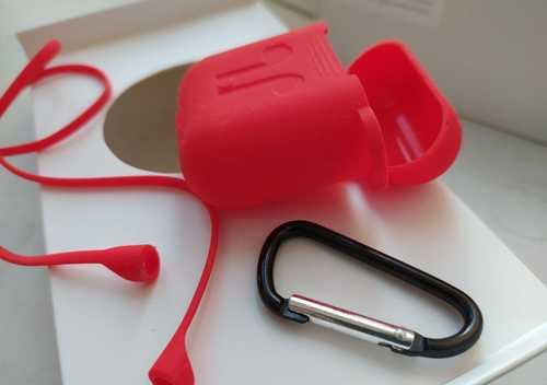 Чехол для AirPods с карабином и шнурком
