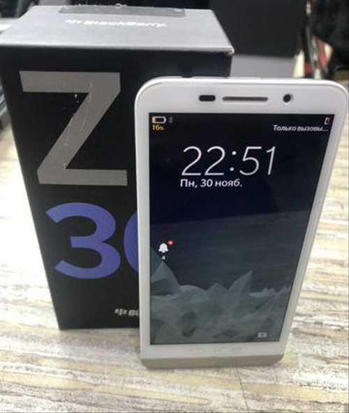Телефон Blackberry z30