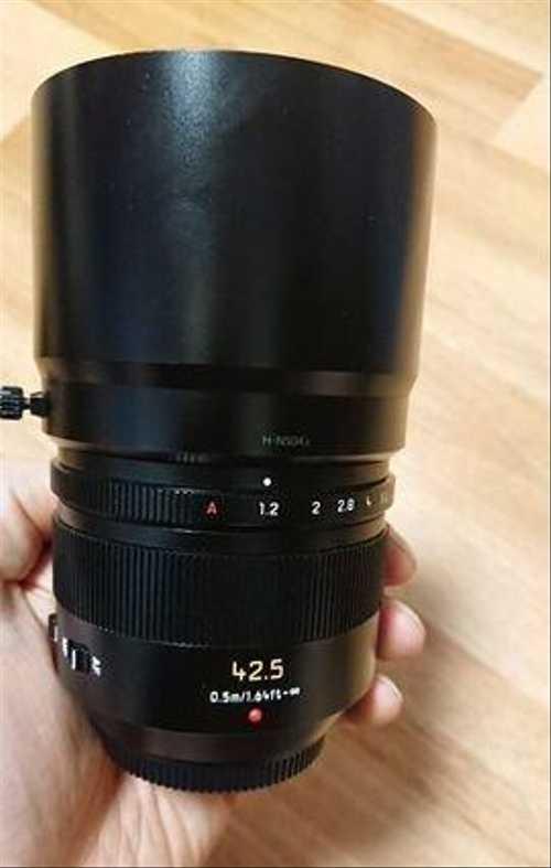Panasonic Leica DG Nocticron 42.5mm f/1.2
