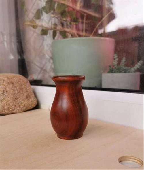 Деревянная ваза