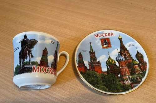 Сувенирные чашка с блюдцем Москва