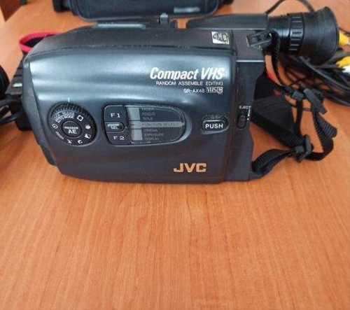Видеокамера JVC GR-AX27