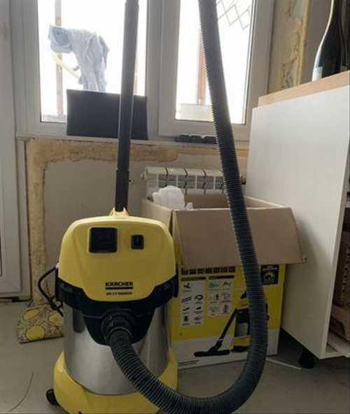 Пылесос Karcher WD 3 Premium