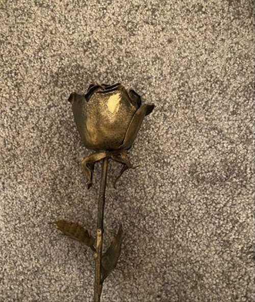 Роза вечная железная, сделанная в ручную