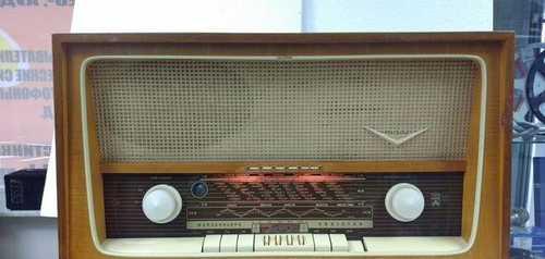 Ламповый радиоприемник Grundig 3066