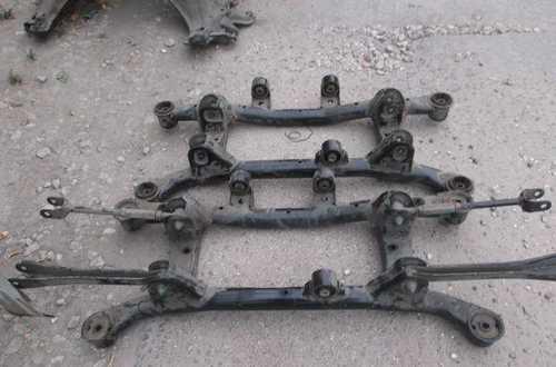 Подрамник для Hyundai Tucson
