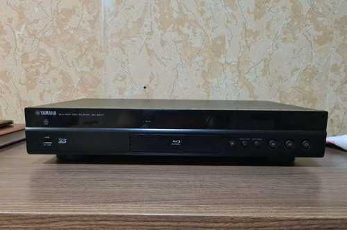 Blu-ray плеер Yamaha BD-S677