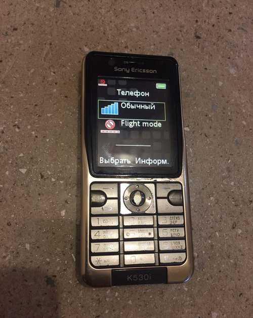 Телефон Sony Ericsson k530i