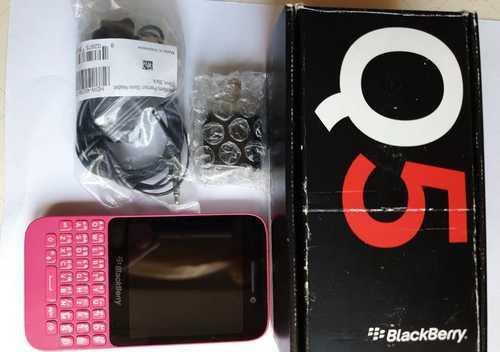 Blackberry Q5 Pink