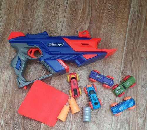 Nerf nitro, пусковая установка и доп машинки