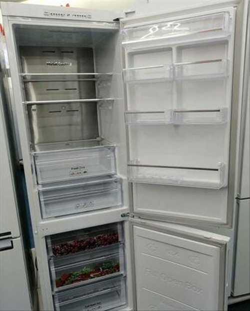 Новый инверторный холодильник Samsung