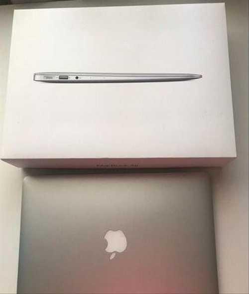 Apple MacBook Air 13 модель 2017г