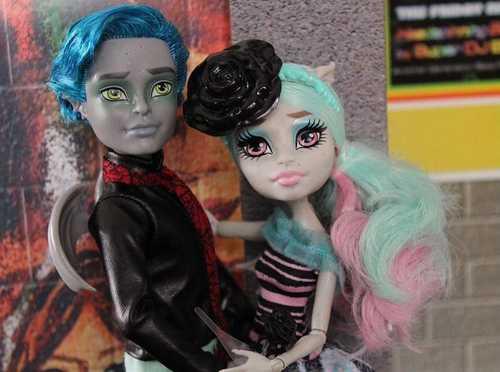 Monster high rochelle and garrot