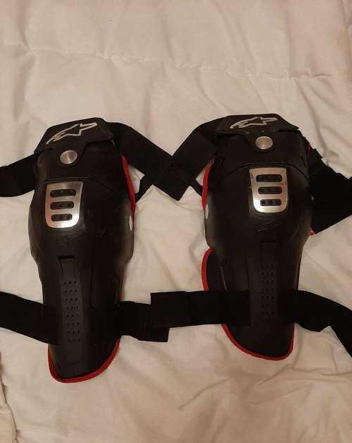 Наколенники Alpinestars