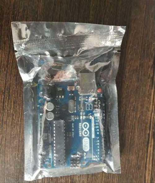 Arduino uno r3 (оригинал)