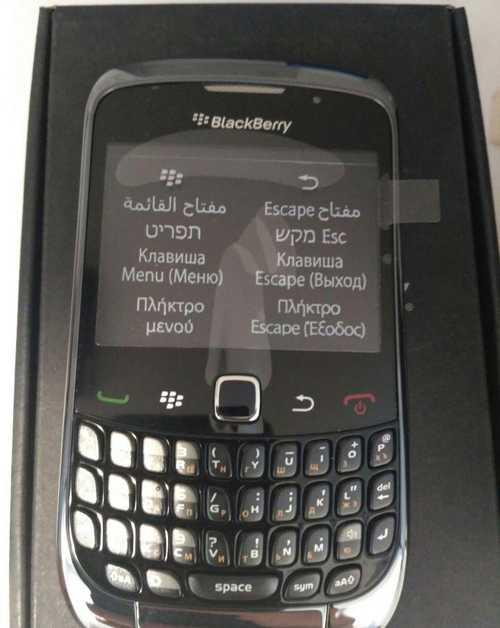 Смартфон BlackBerry 9300
