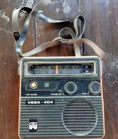 Продам радиоприемник вега-404