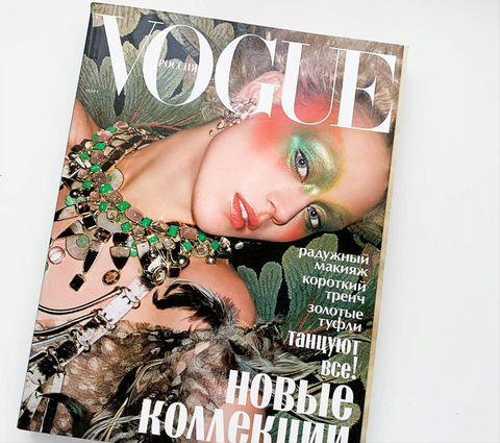 Журналы Vogue 2004 года издания