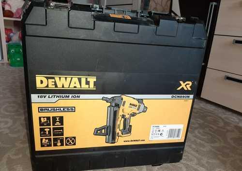 Монтажный пистолет dewalt 18В XR DCN890N
